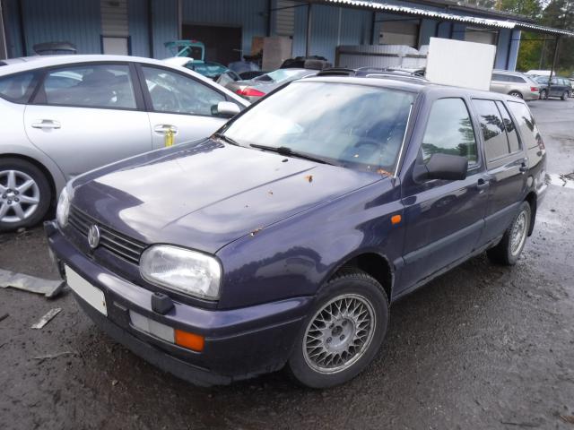 Purkuauto - VW Golf III 5D Variant 1.8i CL MT5 1997 Farmari Bensiini ...
